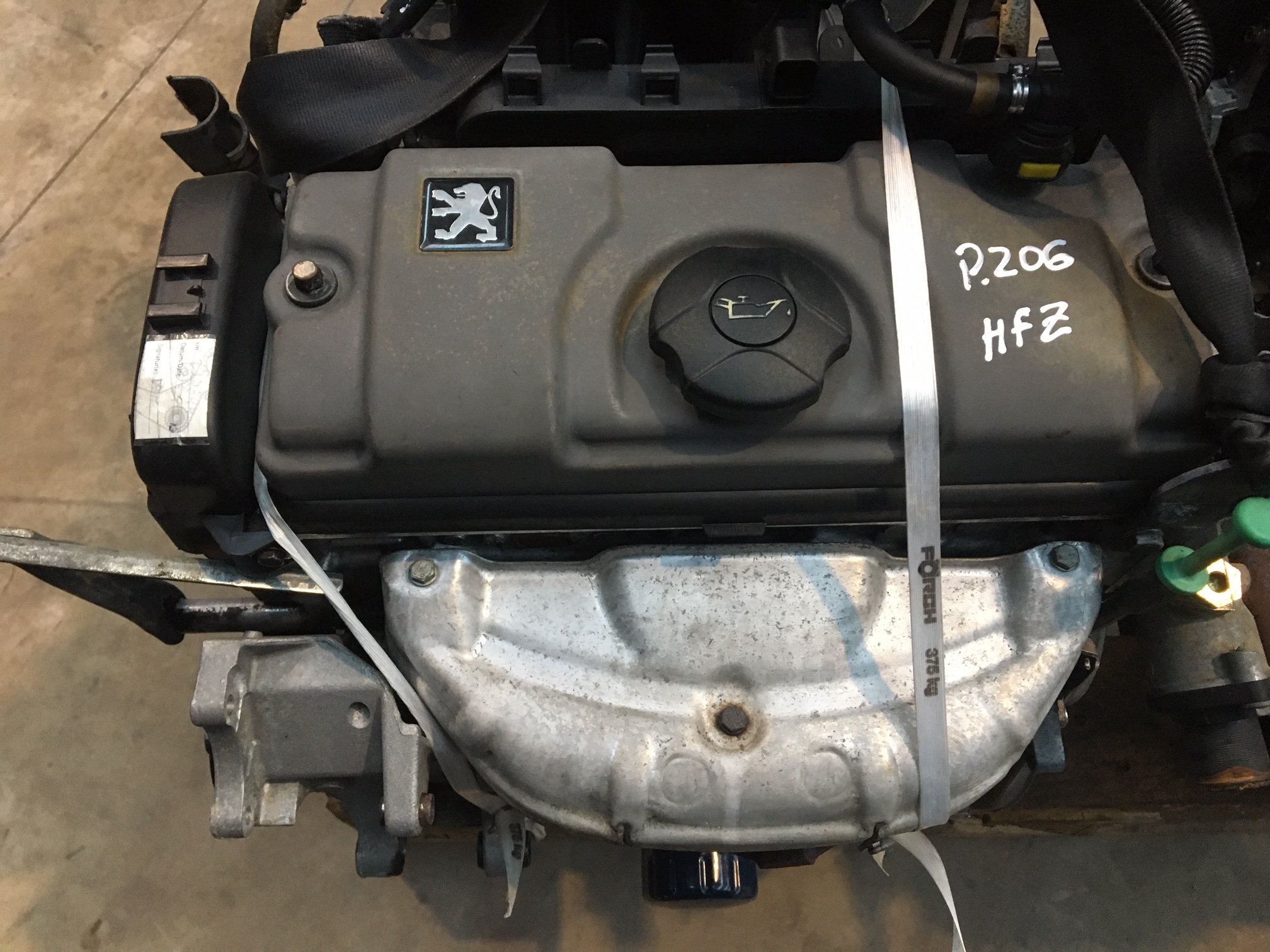 Motor Peugeot 206 1.2 60Cv de 2000 - Ref OEM : HFZ | Automobilis